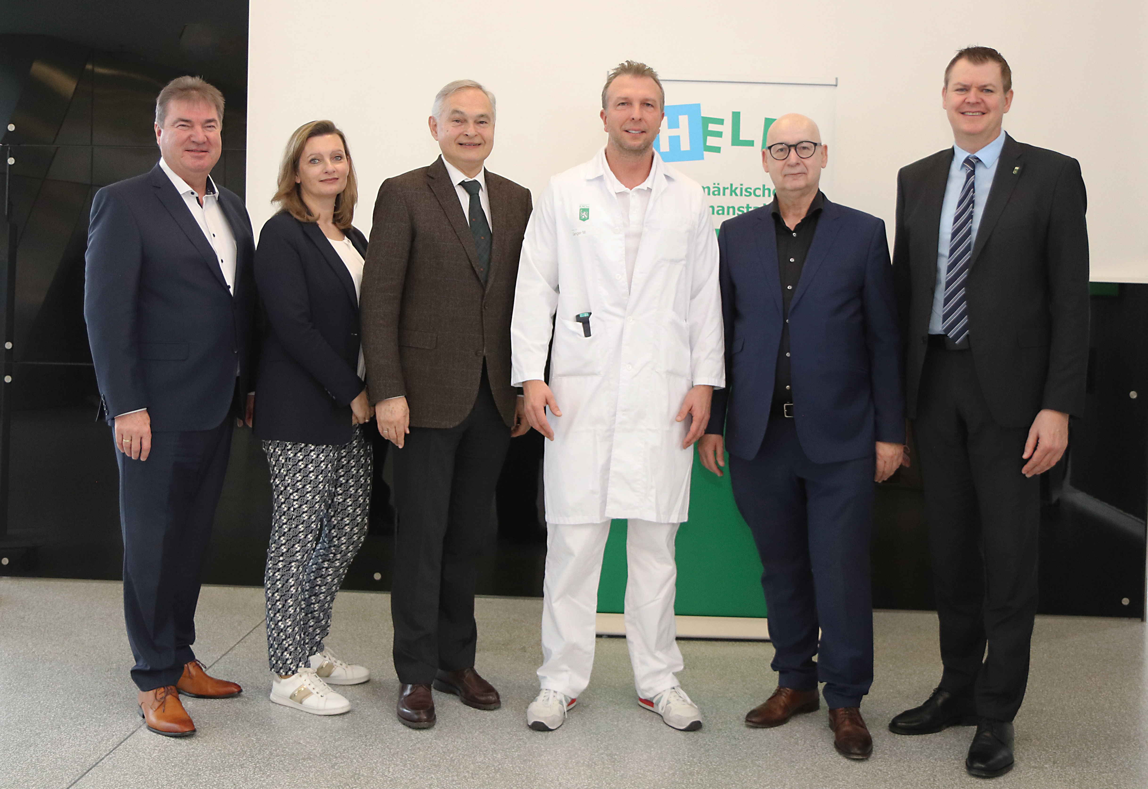 Dr. Martin Genger übernimmt Leitung der Abteilung für Innere Medizin 2 ...